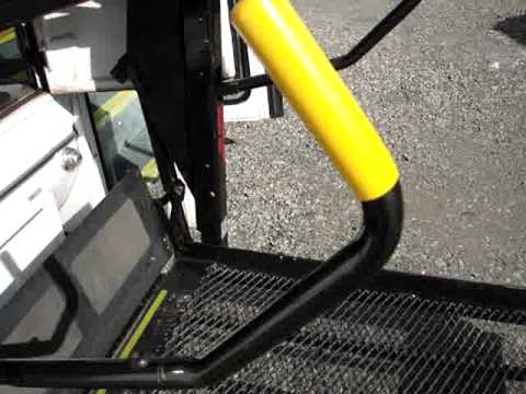 Northwest Bus Sales - 2002 Ford Eldorado 13 Passenger w/ Wheelchair ...