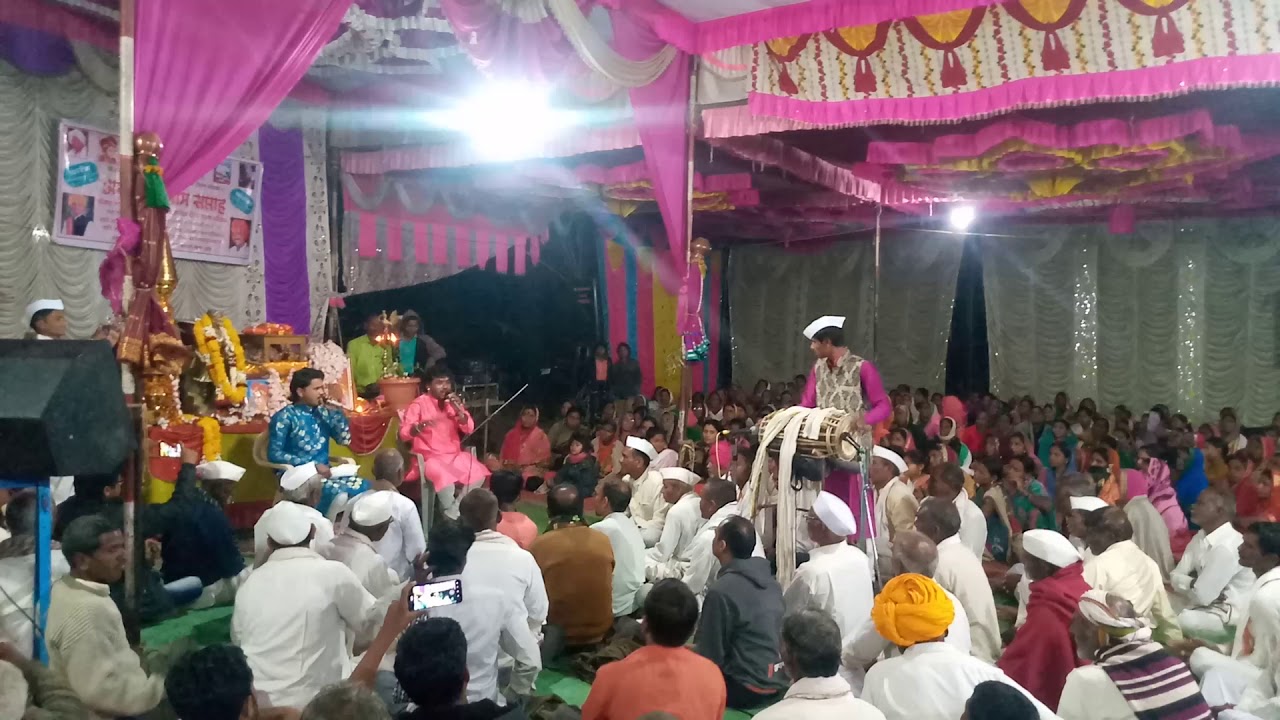 Bhajn Udhav bapu shinde guruji and kishorji divte guruji pakhvaj Ku. Yogesh bhosale - YouTube