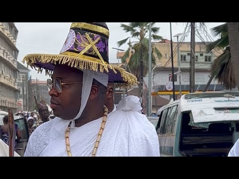 WATCH HOW OBA ELEGUSHI CELEBRATES EYO FESTIVAL AT ISALE EKO LAGOS ...
