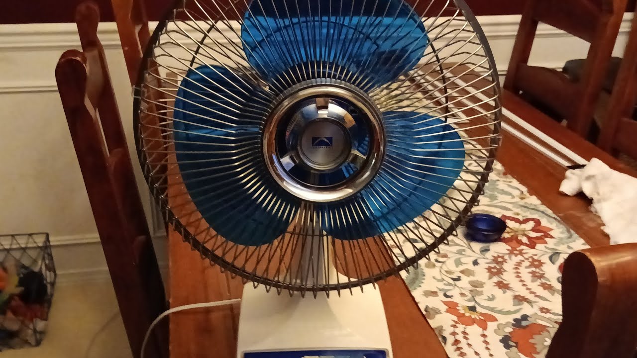 1983 Quality (Lasko/Galaxy) 12" Oscillating Table Fan Model 2150. - YouTube