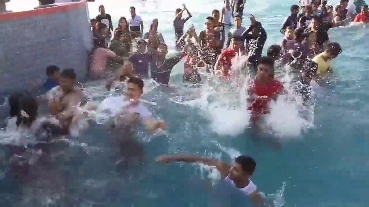 swimming with dance romance - YouTube