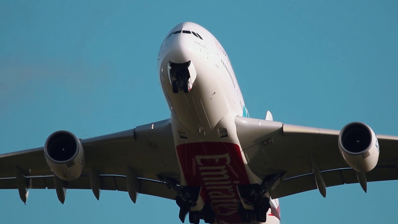 HEAD ON A380 Departure - Emirates Blue Expo 202 Manchester Airport ...
