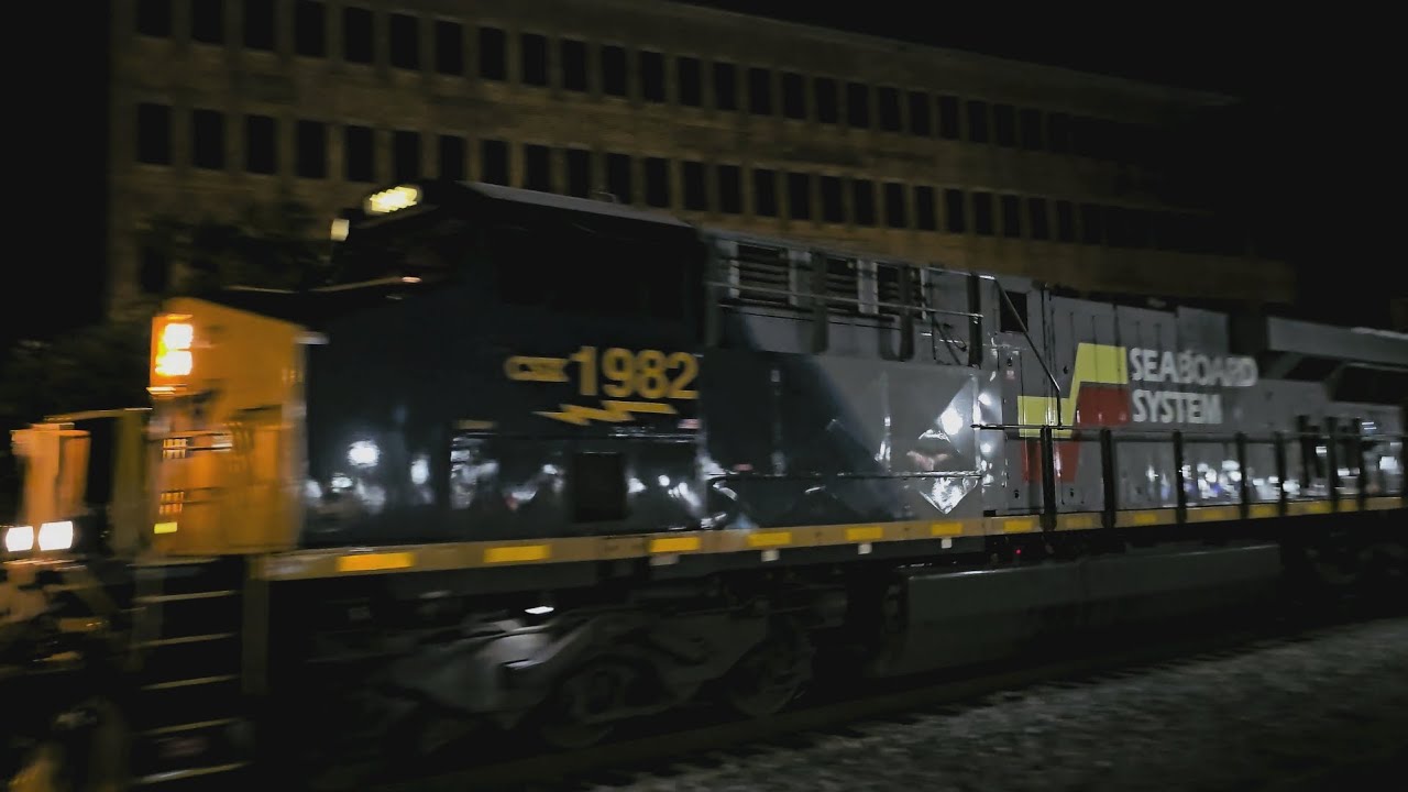 CSX Heritage Seaboard System Lakeland - YouTube