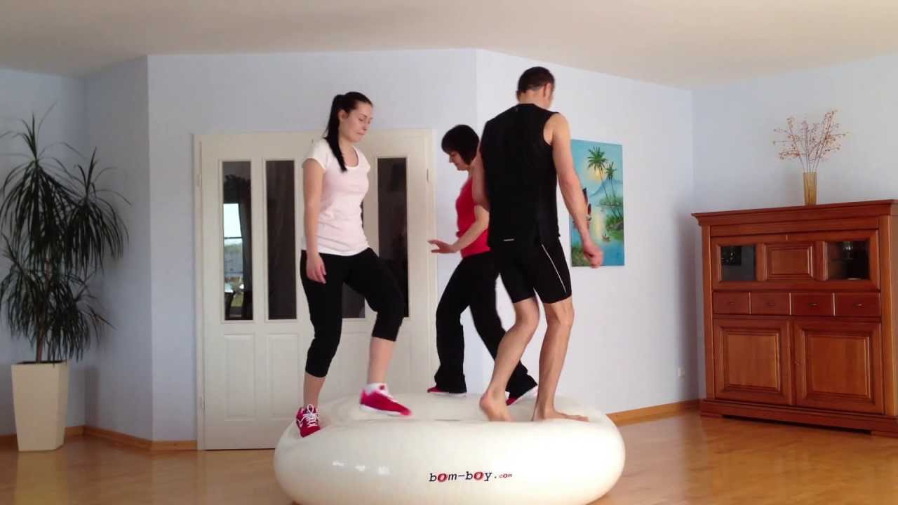 bOm-bOy Gym 3 - YouTube