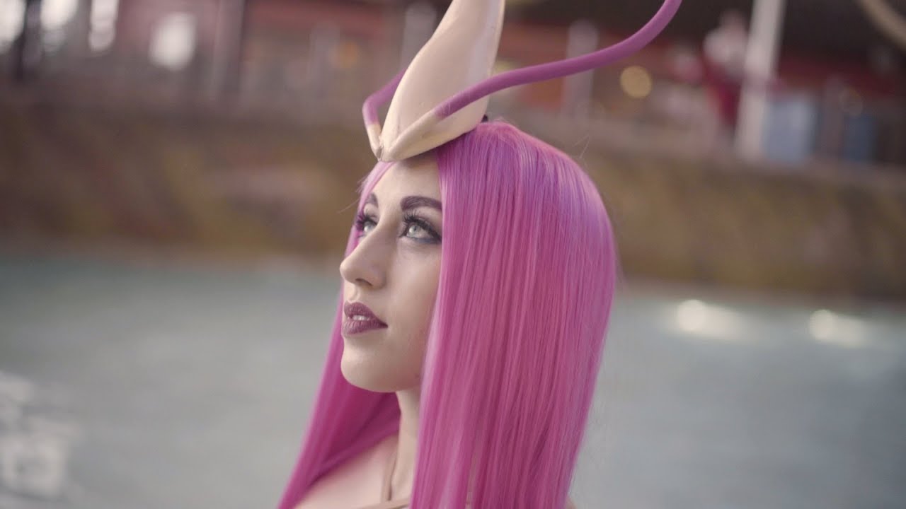 Cosplay Showcase - Livicole Cosplay as Milotic (Colossalcon East 2018 ...