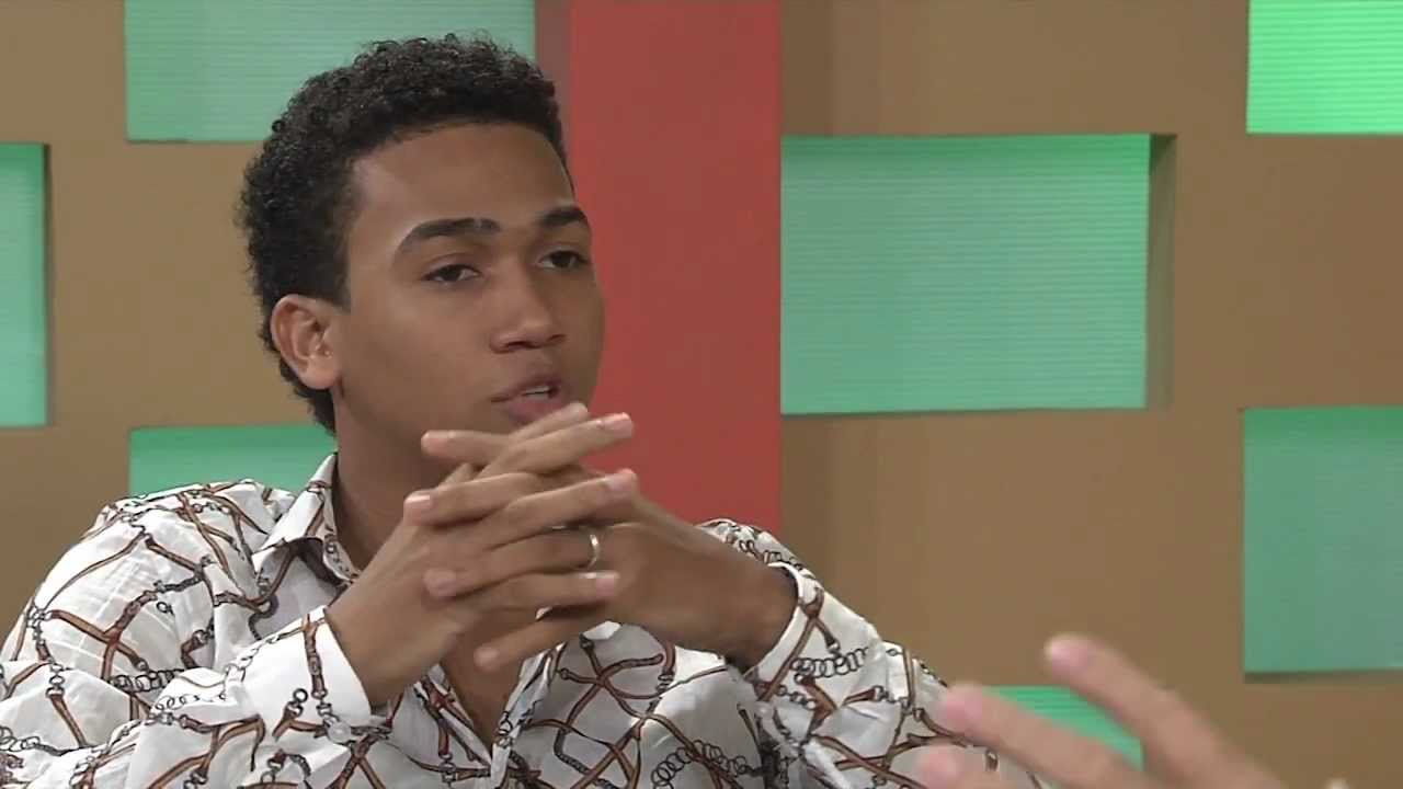 DAVID KADA - ENTREVISTA SANTO DOMINGO INVITA - YouTube