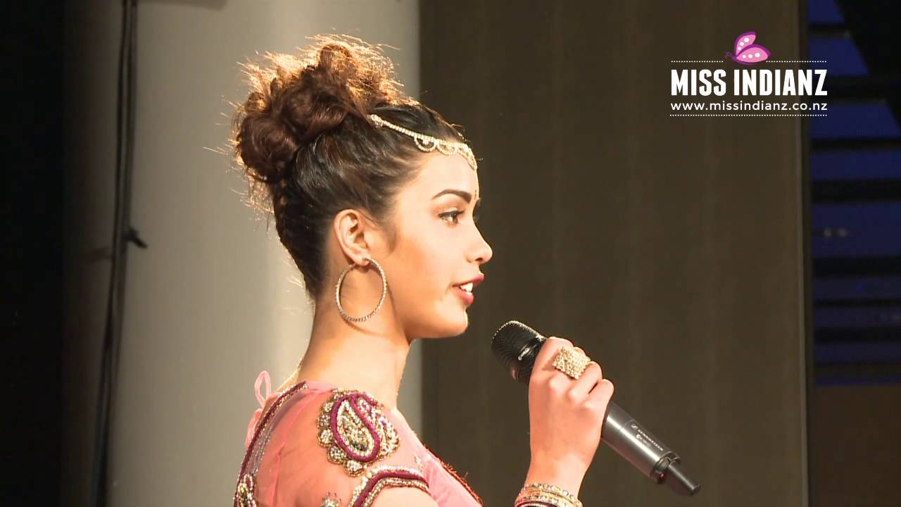 Miss IndiaNZ 2015 - Introduction Round 1 - YouTube