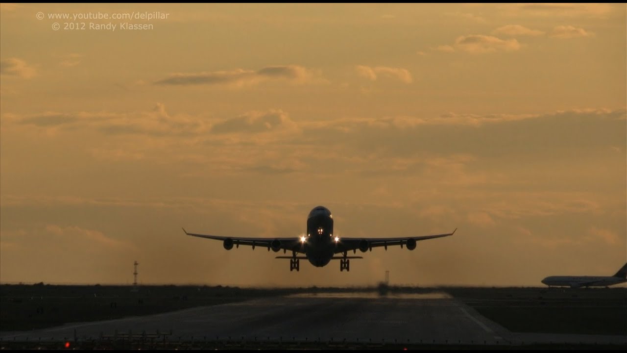 Sunset takeoff's Virgin A340 and British Airways B747 at YVR - YouTube
