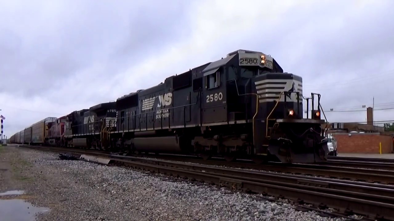 NS 2580 East w/ Leslie RS3L at Franklin Park 8/20/16 - YouTube