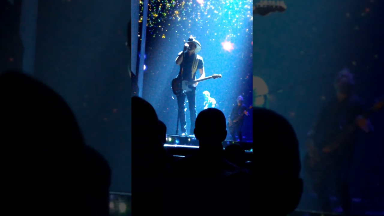 Faith Hill & Tim McGraw "Angry All The Time" first half - YouTube