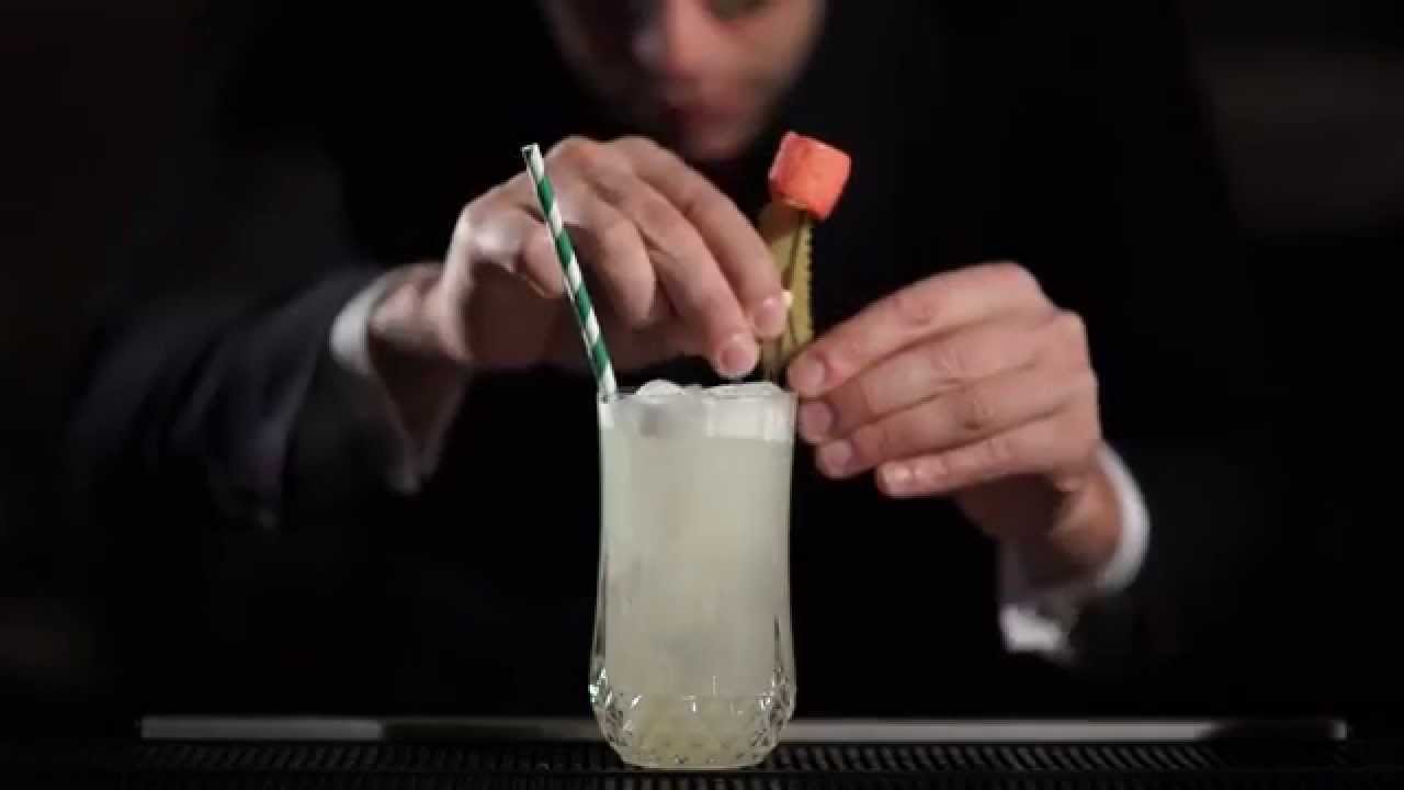 Four Seasons Milan - Signature Cocktails At Il Foyer - YouTube