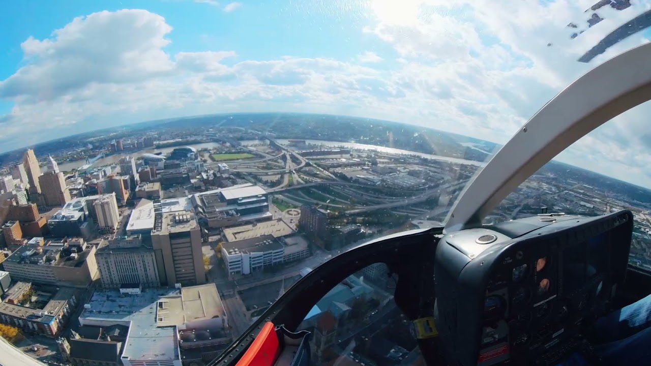 Helicopter Ride Over Cincinnati - YouTube