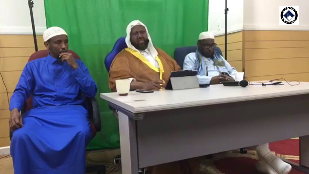 Qalbigaaga Aakhiro Makuwayntahay Sh.Mohamed Idiris - YouTube