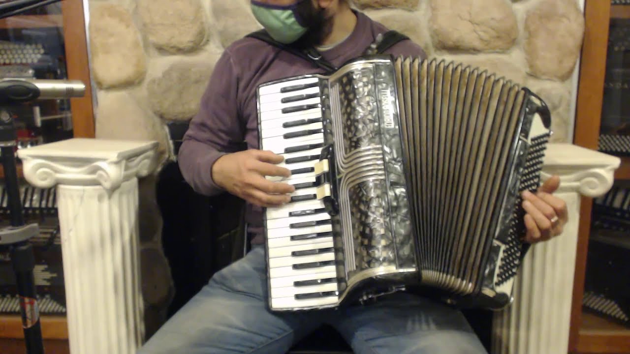 6011 - Slate Enrico Roselli Piano Accordion LM 41 120 $799 - YouTube