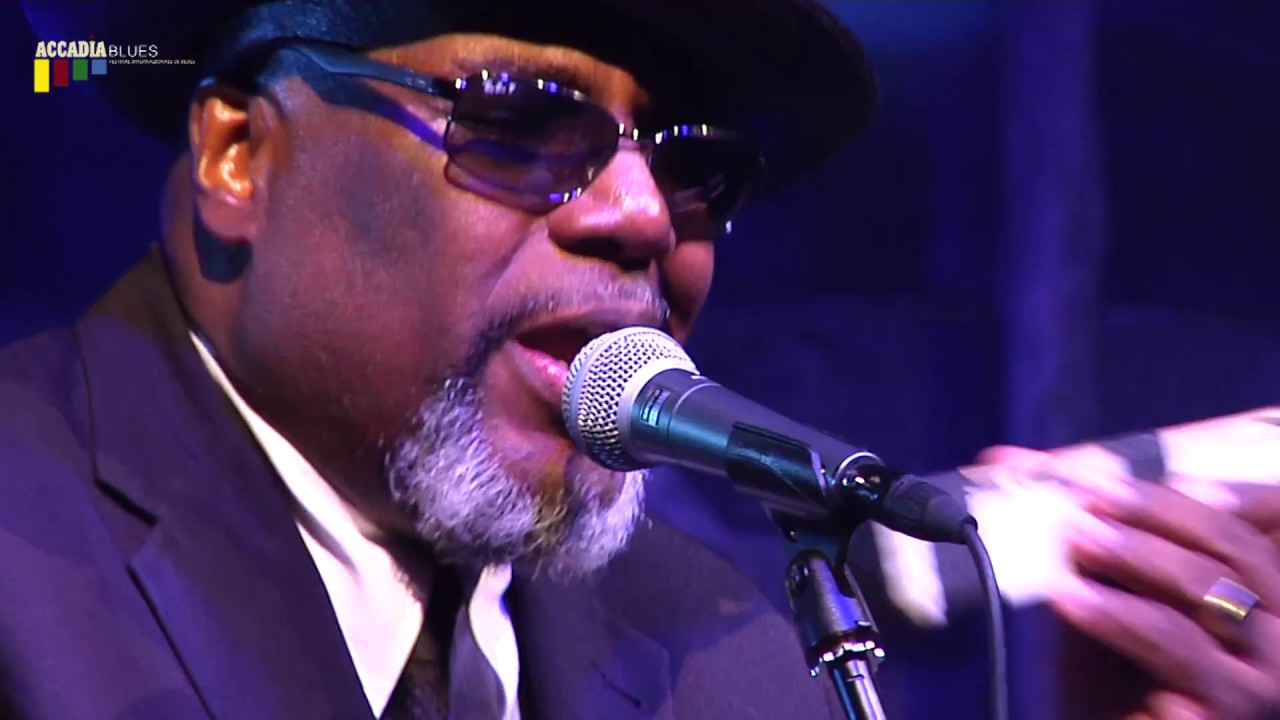 (Official) Big Daddy Wilson @ Accadia Blues | Baby don't like - YouTube