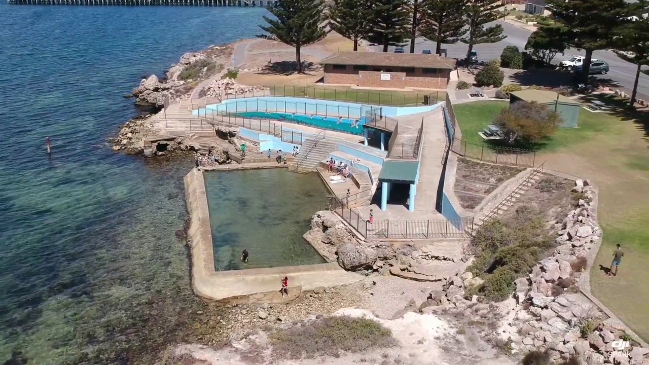 Edithburgh Tidal Pool - YouTube