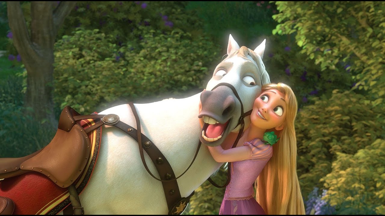 Enredados- Rapunzel conoce a Máximus- Fandub - YouTube