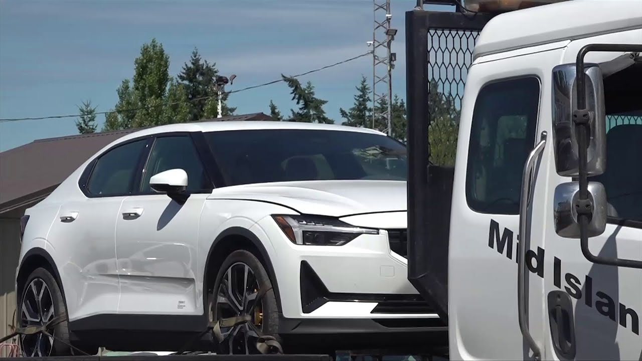 'I'm shocked': Damaged electric vehicles stranded on Vancouver Island ...