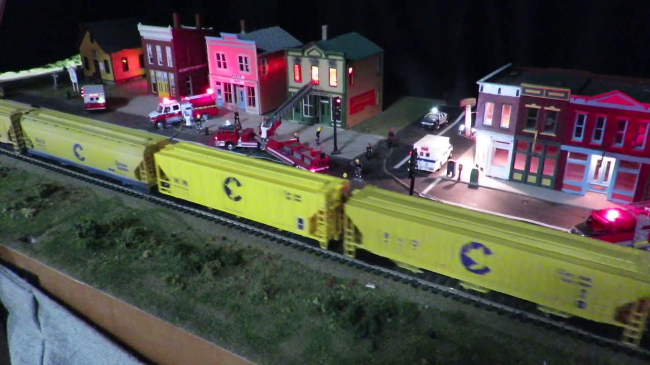 Ride Along Amherst Model Train Railroad Show - YouTube