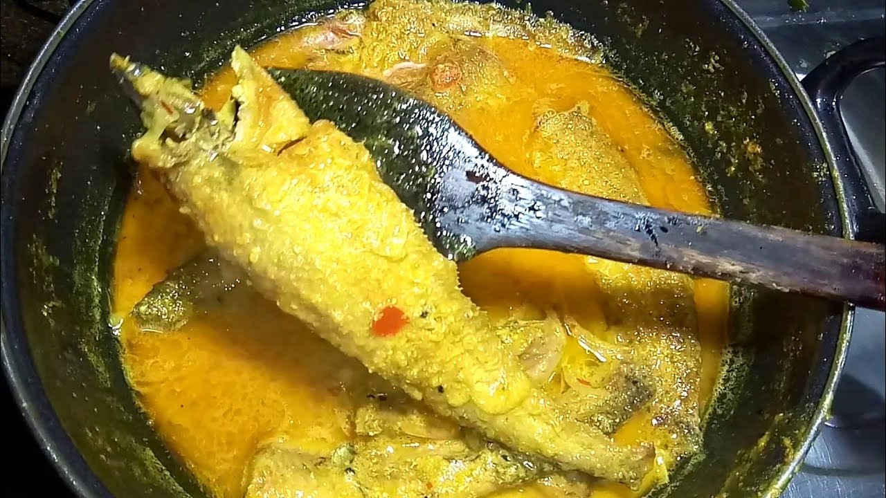 Pabda Macher Jhal Recipe In Bengali | Pabda macher recipe | পাবদা মাছের ...