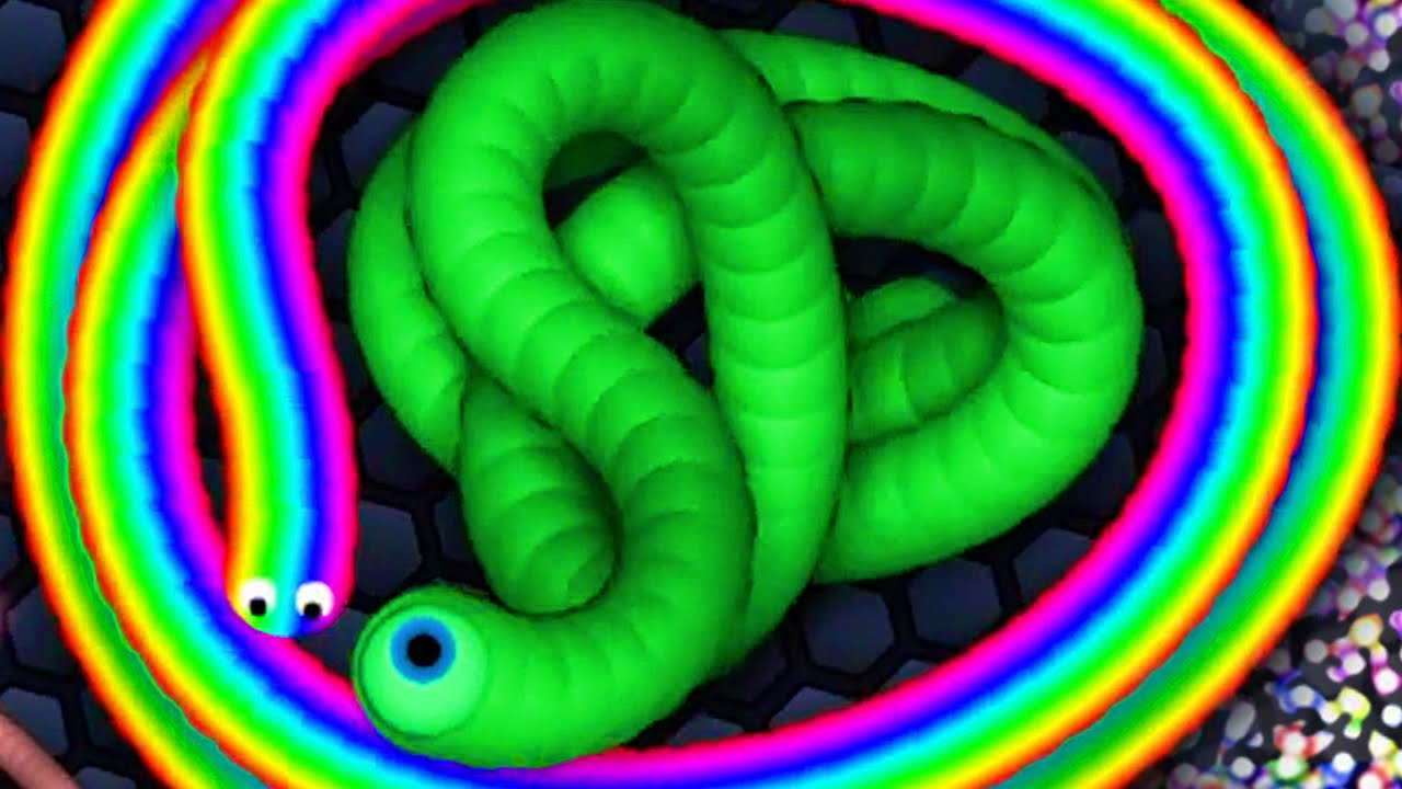 Biggest & Brightest Snake In Slither.io! - Trolling Large Snakes As The ...