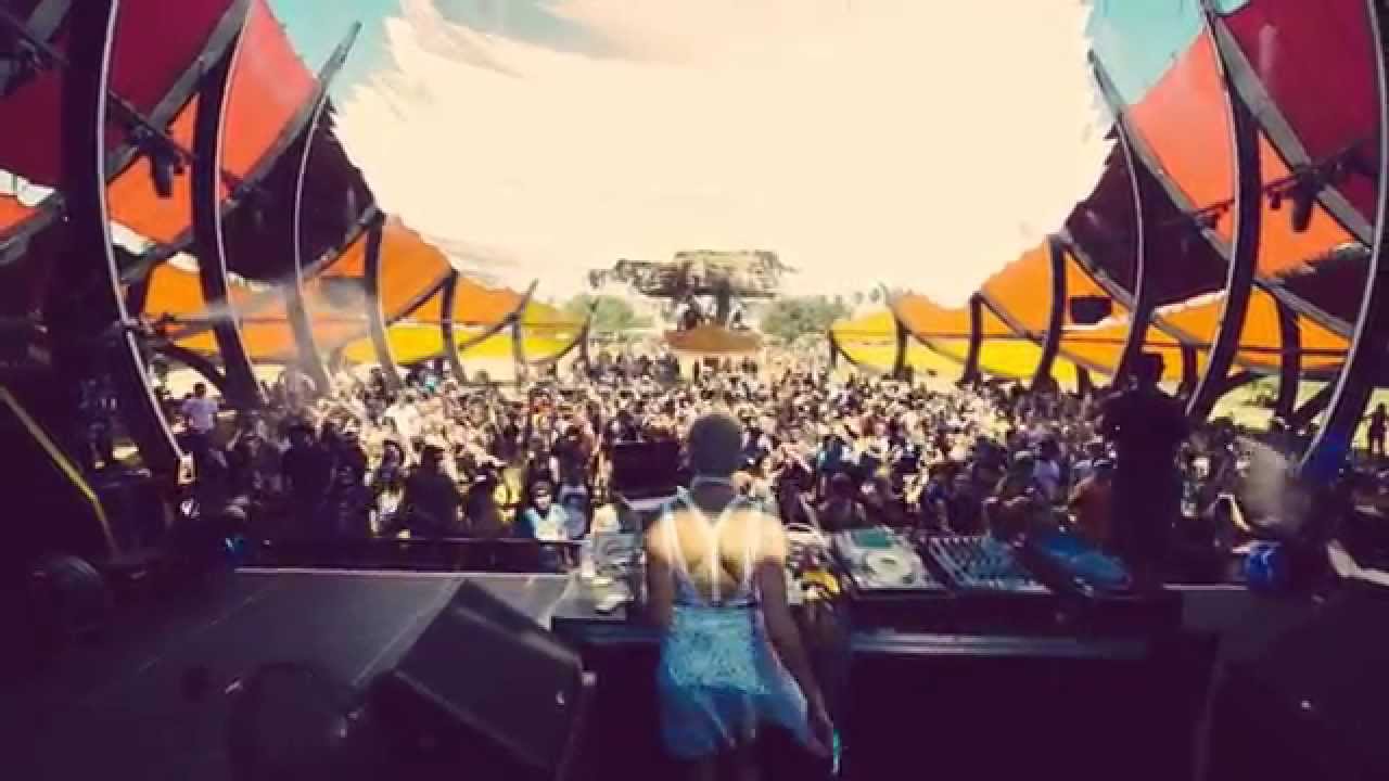 WHITEHORSE @ THE DO LAB STAGE | COACHELLA 2015 - YouTube