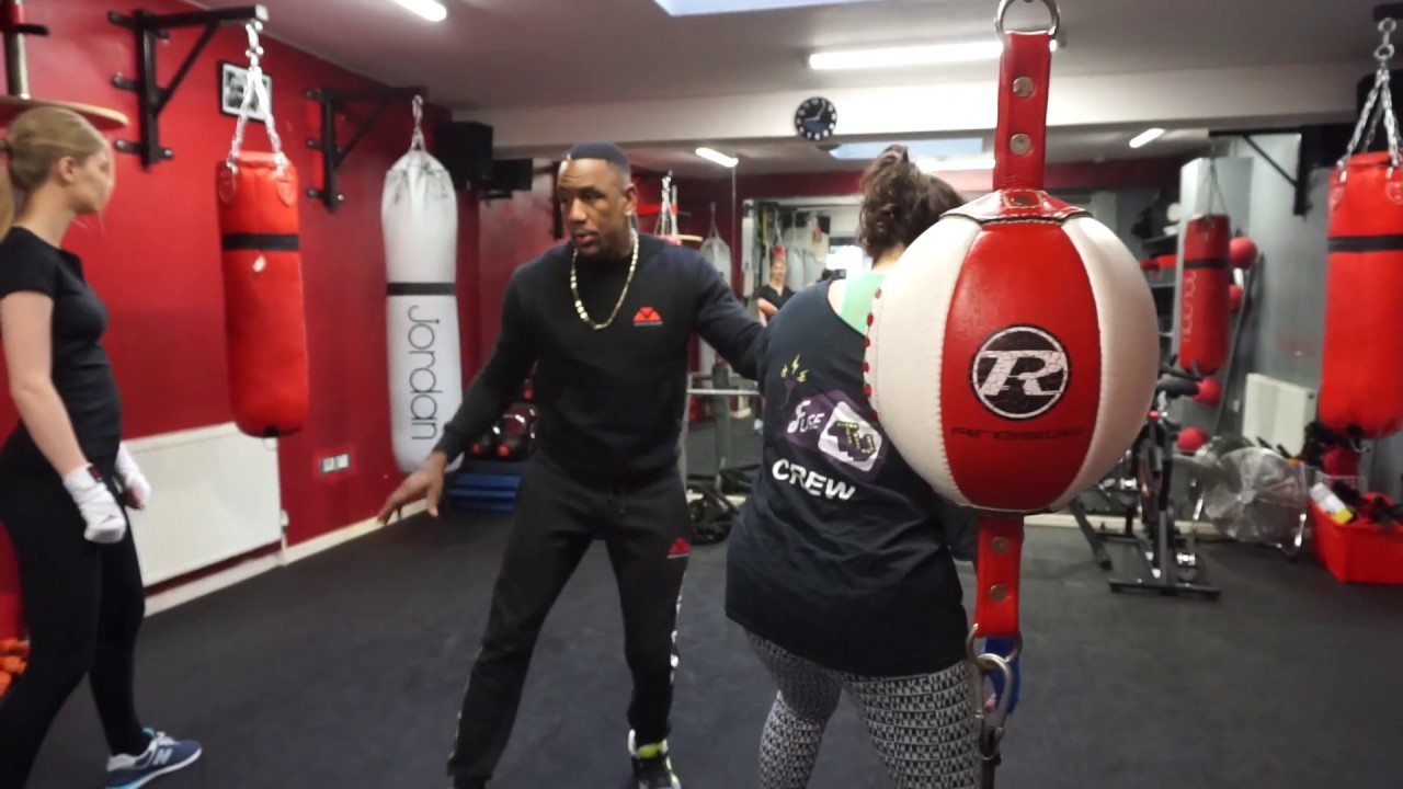 Technical Boxing with British Champion Darren Hamilton - YouTube