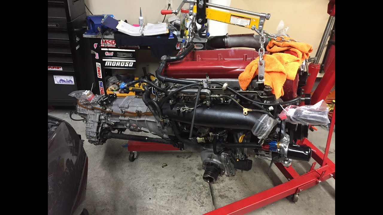 RB26 Engine Build Part 2 - YouTube