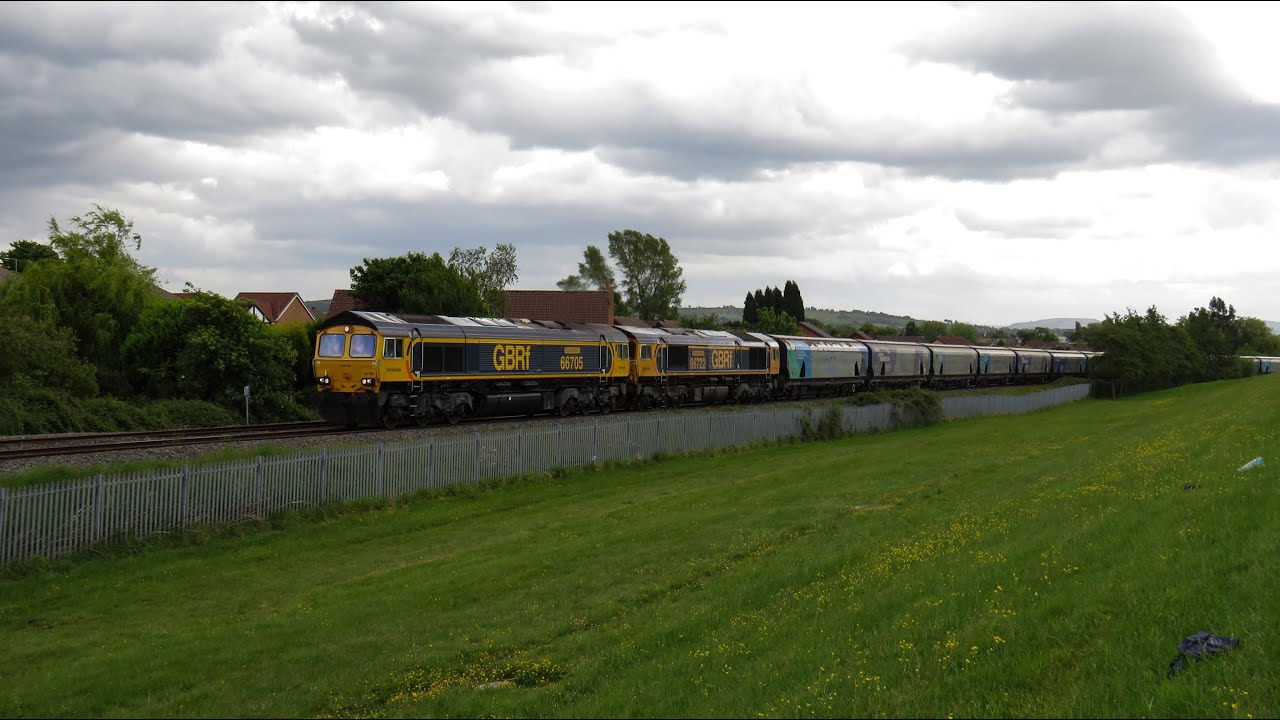 GBRf Class 66 No's. 66705 & 66722 on 6E17 Liverpool Biomass Terminal ...