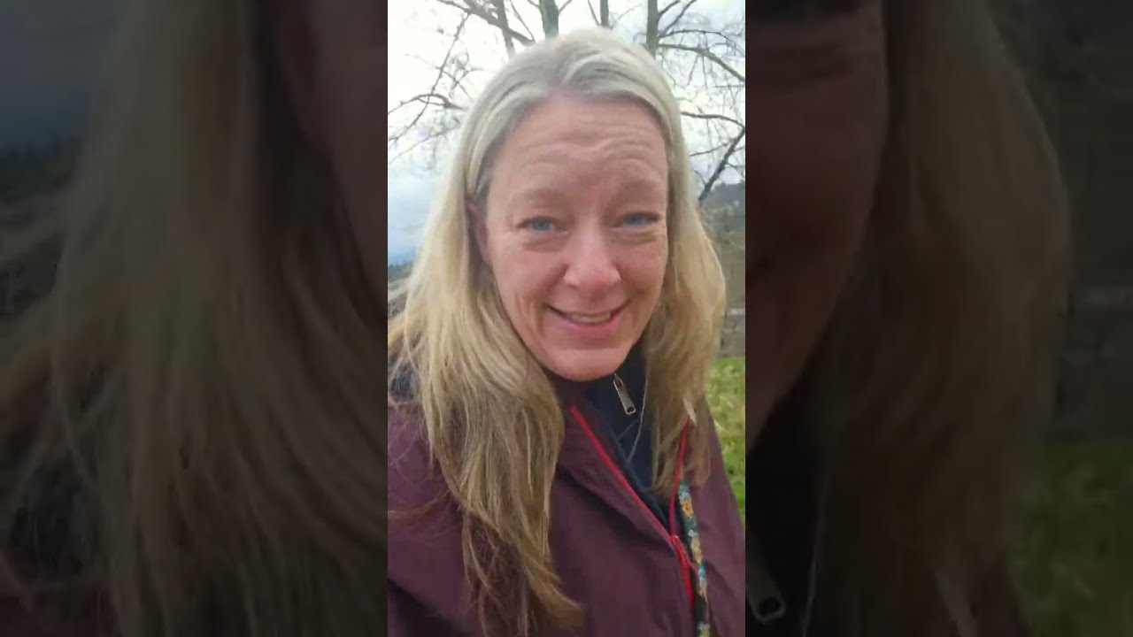 Christa Lee Leffers is live! - YouTube