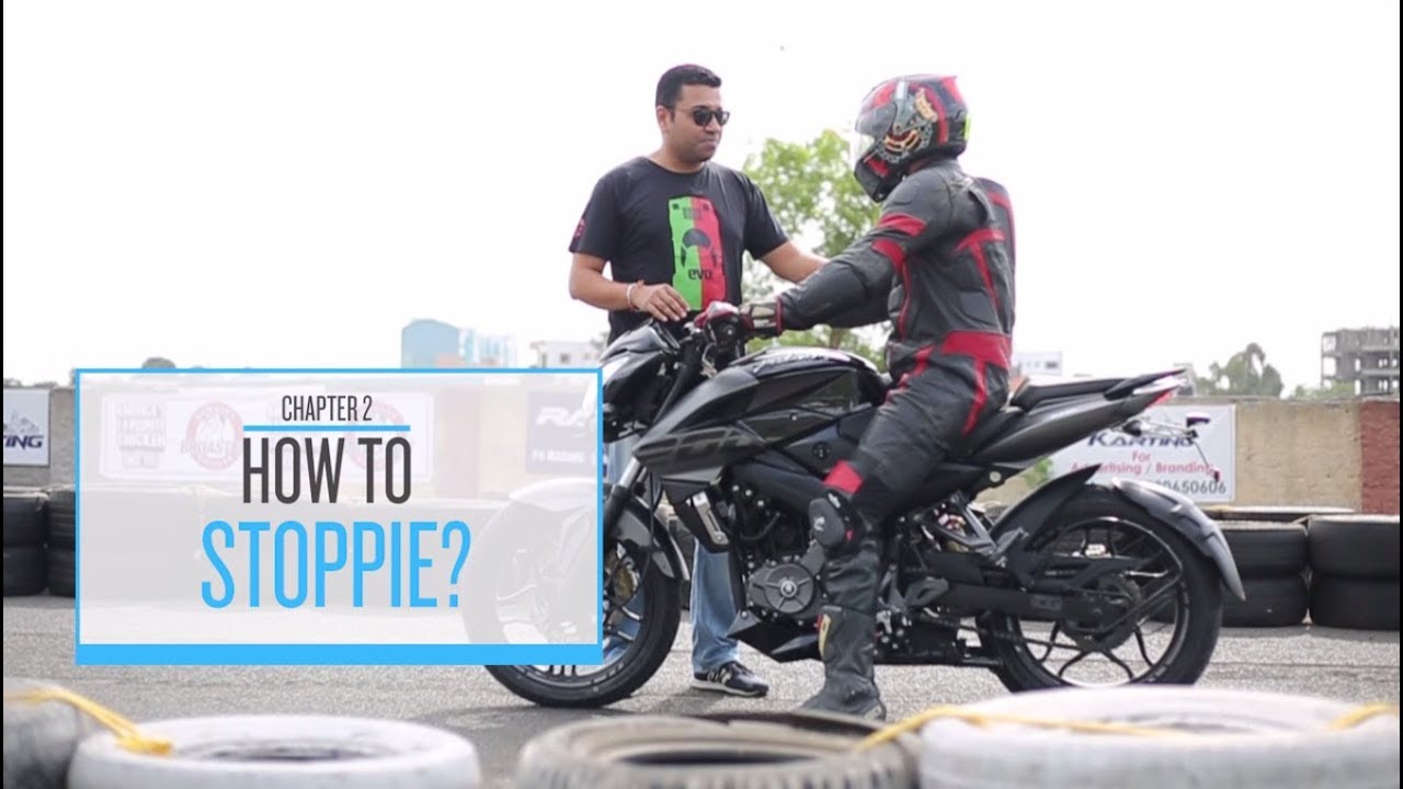 Street Bike Stoppie