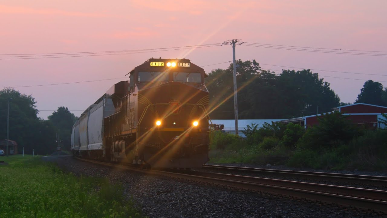 NS 17N with 8102 leading at CP379 in Kendallville Indiana - YouTube