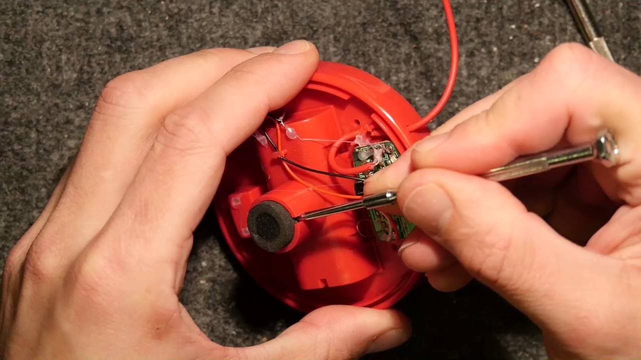Pringles Can Microphone - YouTube