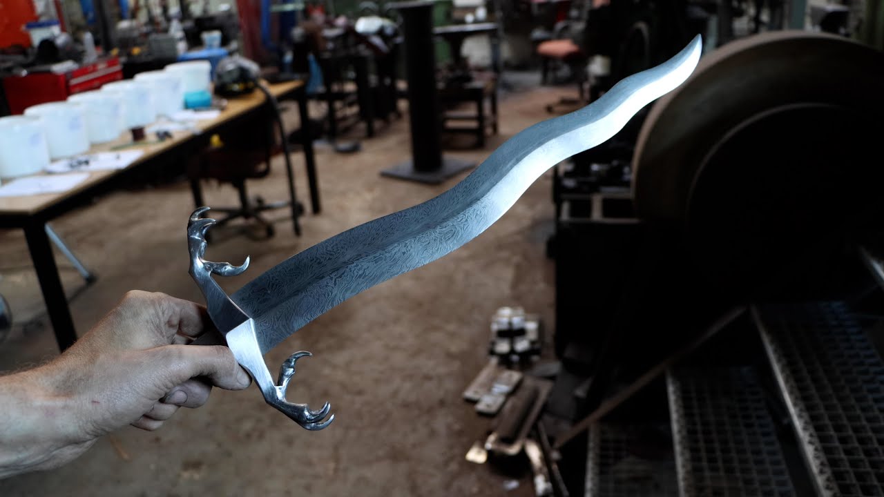 Forging a flame dagger, part 3, making the guard. - YouTube