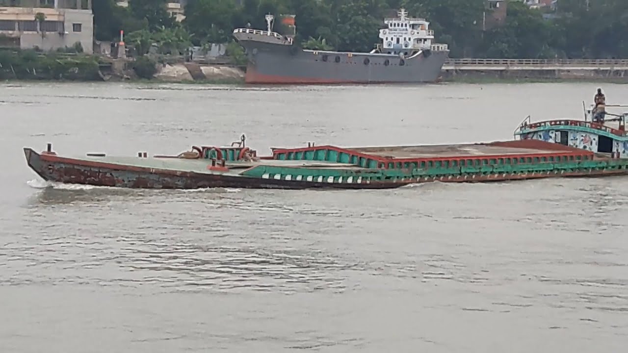 Bulkhead Ship In Bangladesh | Bulkhead Ship | Sand Transport Ship ...