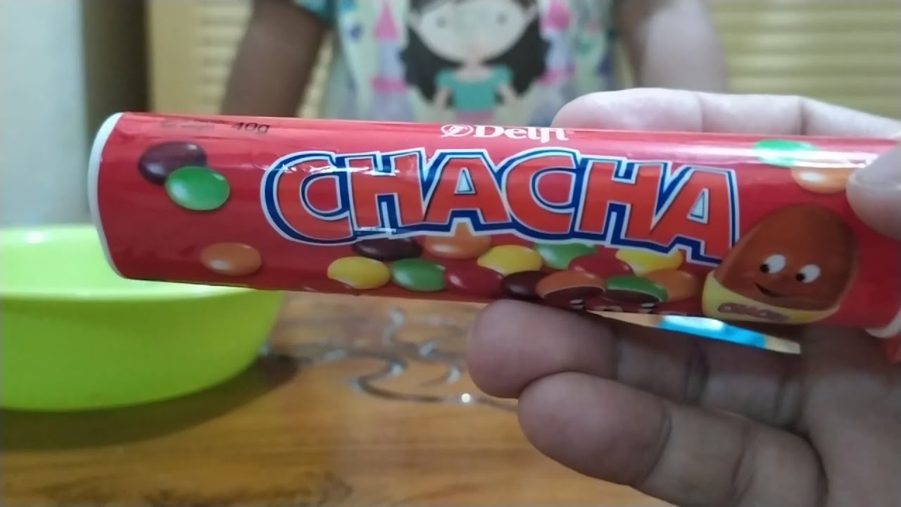 💚 💕💯 Aqila buka permen murah vs permen mahal - YouTube