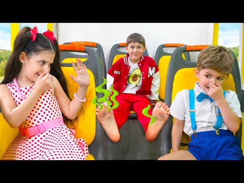Eva rescata a sus amigas de la aventura del autobús escolar