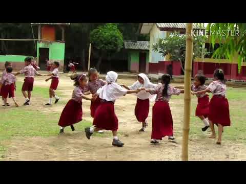 Intip Anak SD Rotan Mulya Bermain Di Jam Istirahat