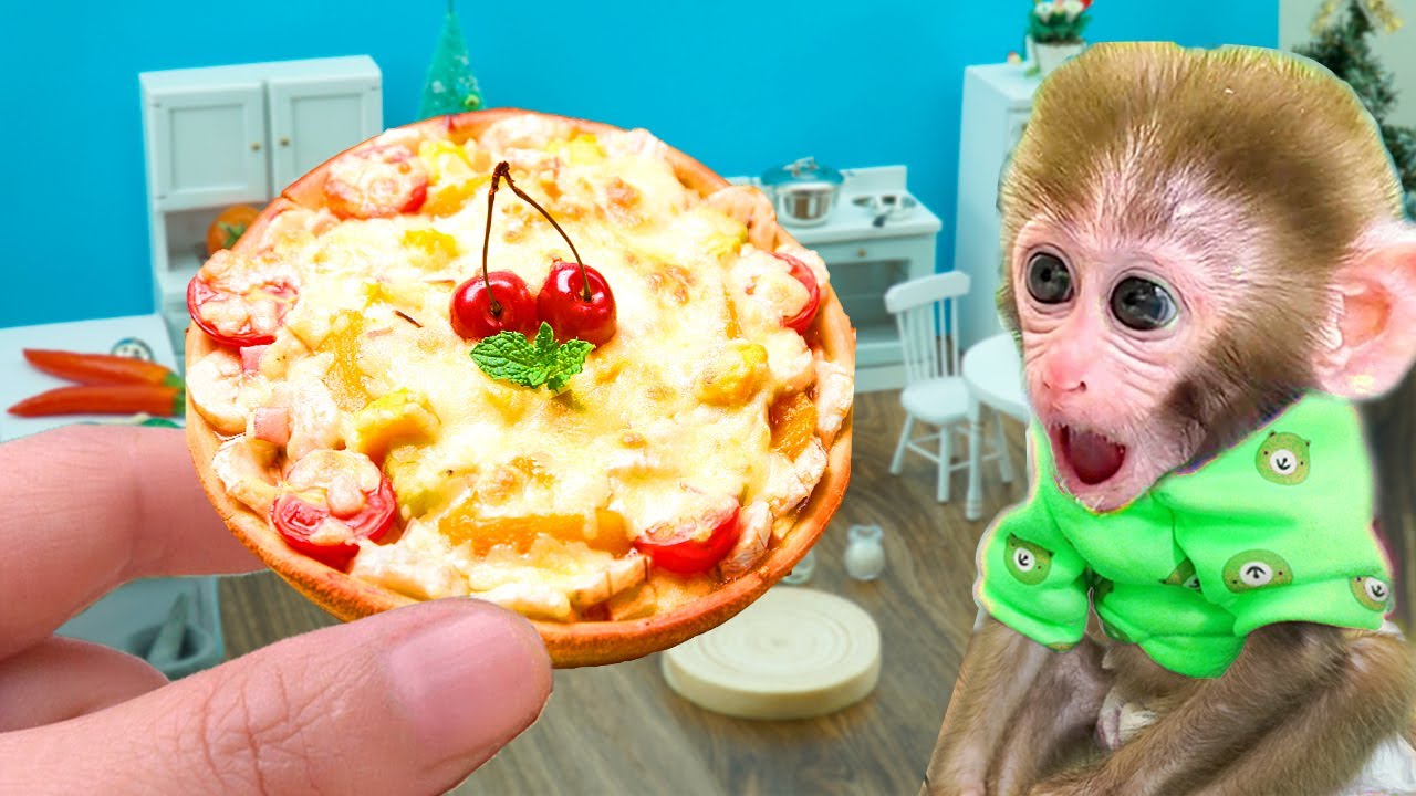 BiBo Monkey Making pizza for his pet - YouTube