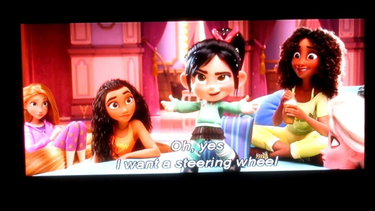 Vanellope meets the Disney Princesses (English) RALPH BREAKS THE ...