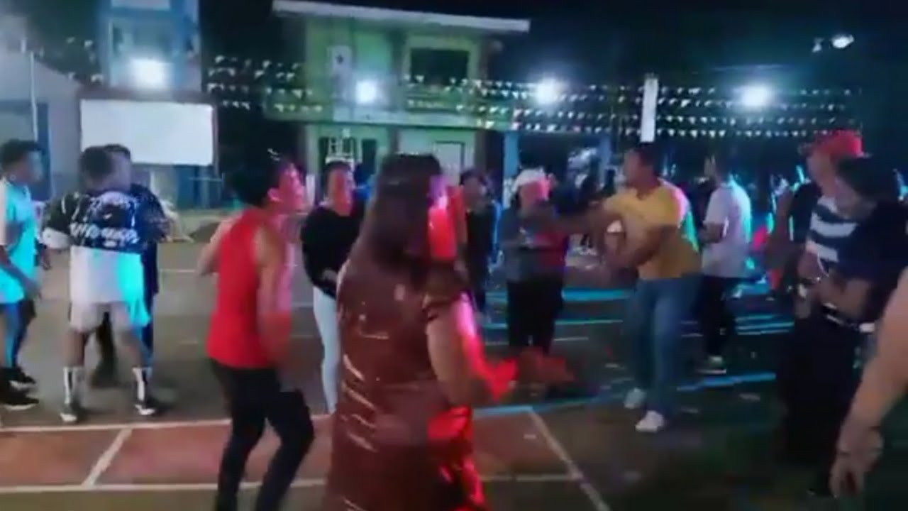 Disco sa fiesta/Ganito kami mag fiesta sa Samar Hataw sa Gabi sa Plaza ...