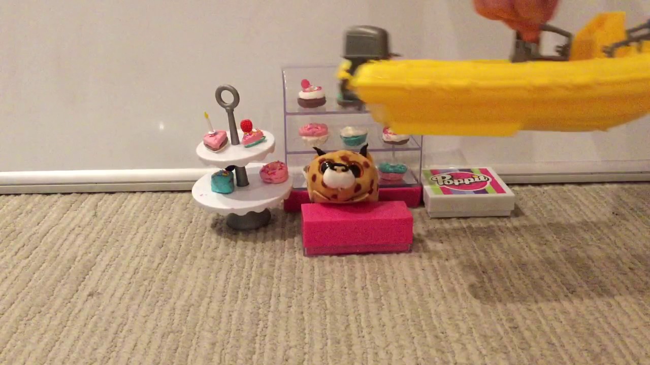 The bakery disaster ( funny ) 😆 - YouTube