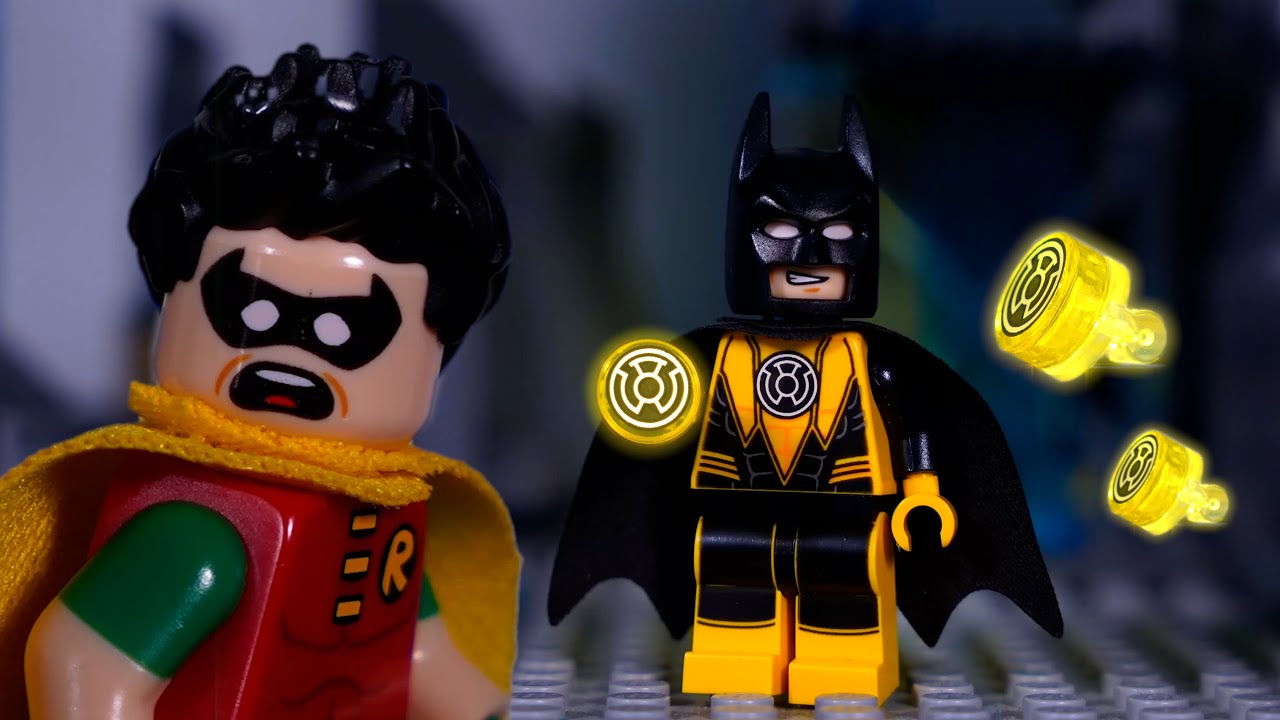 Lego Batman Gets a Yellow Ring - YouTube