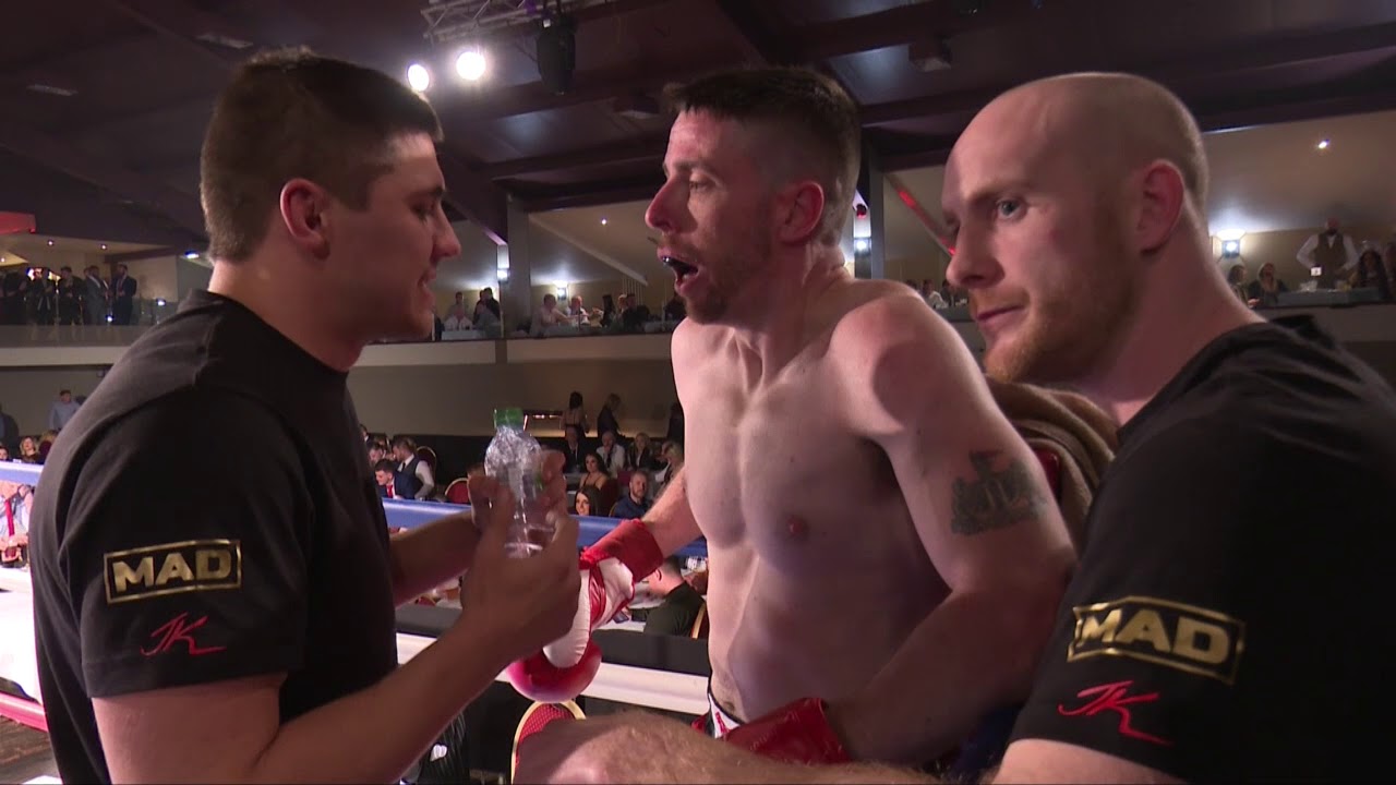 John Robinson v Reece Allman - YouTube
