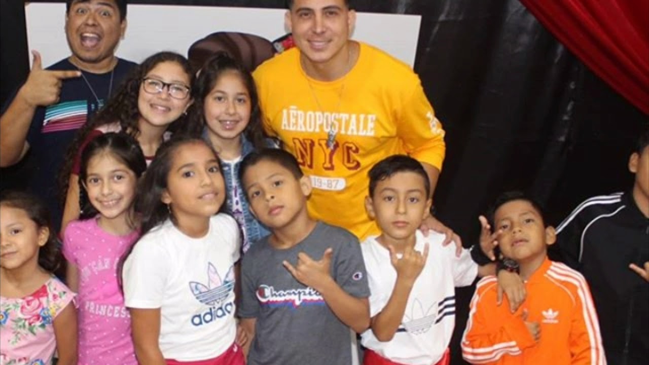 mis pequeños actores - YouTube