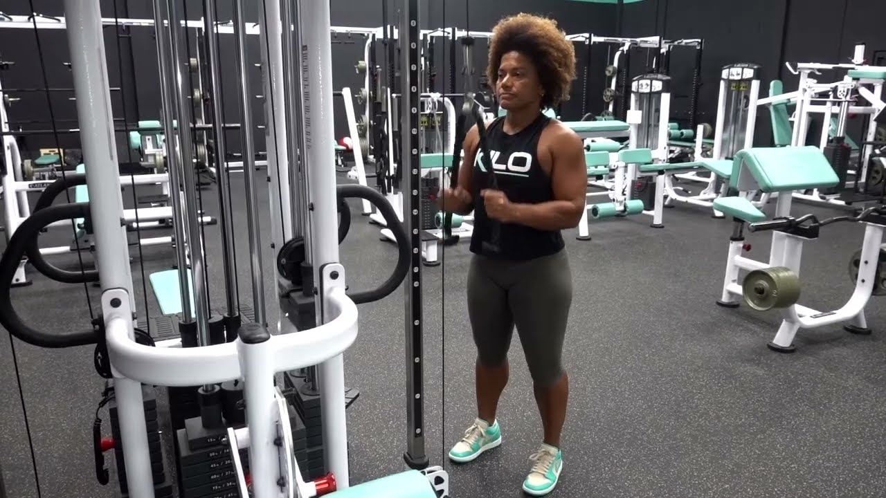 Pressdown - High Pulley - Medium Grip - Neutral - YouTube