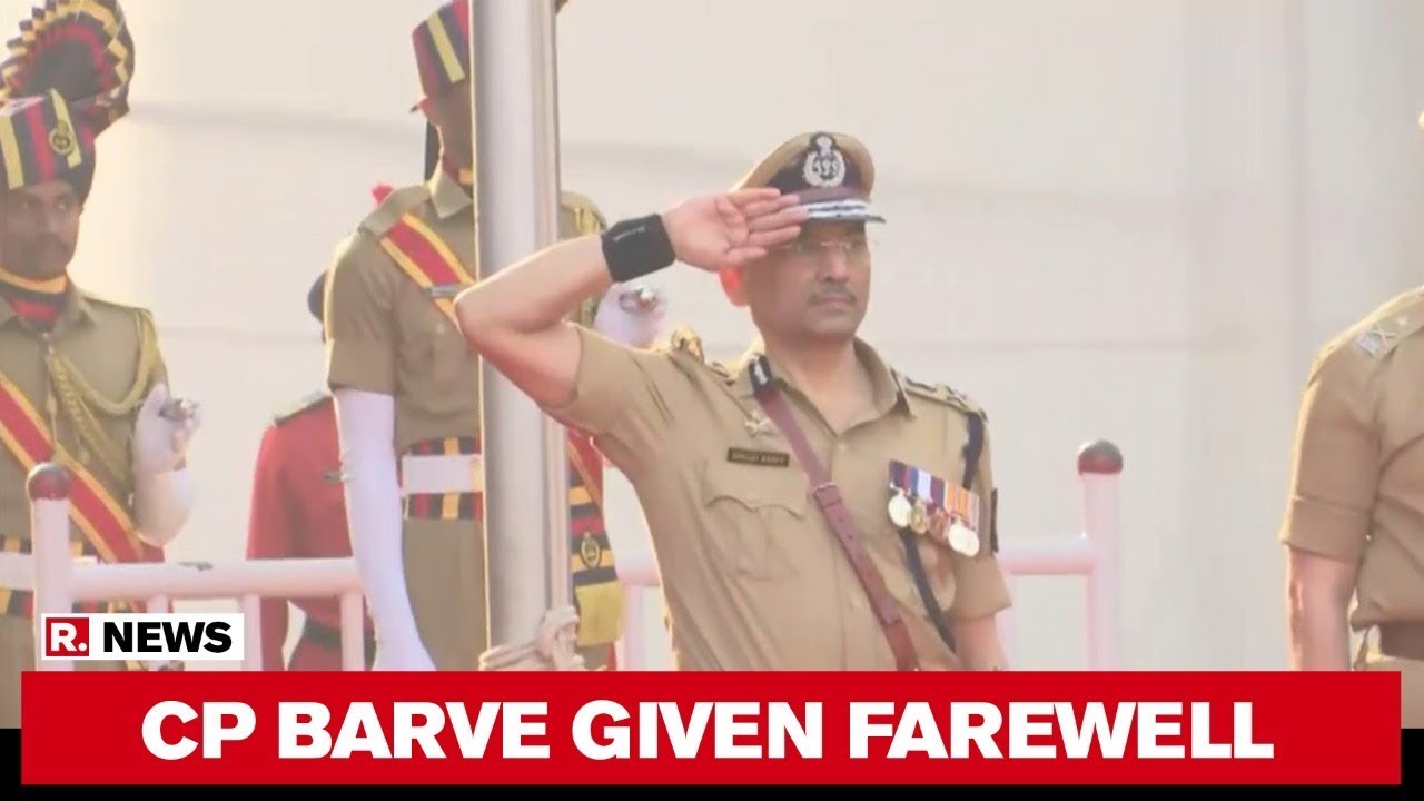 WATCH: Outgoing Mumbai Top Cop Sanjay Barve Given Farewell - YouTube