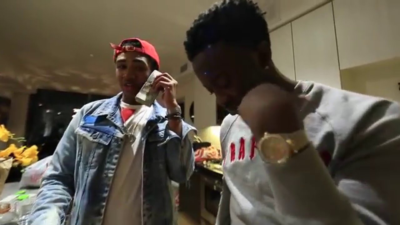 Sumupnigga - Y Ft Benji Blue & Zoey Zuko - YouTube