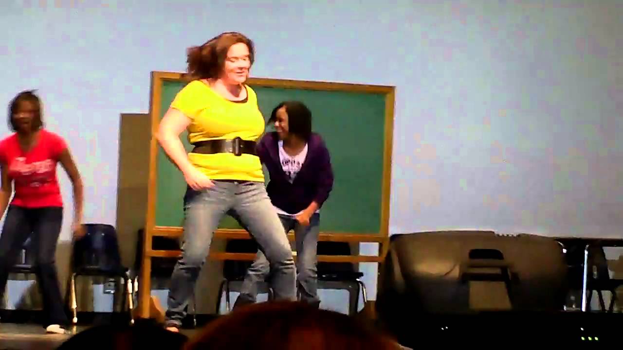 Teacher Auction Akron North High School 2011 - YouTube