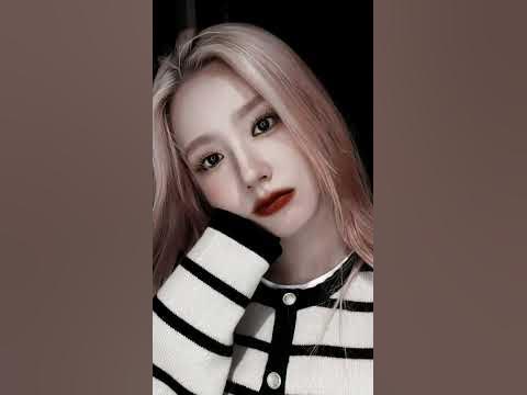 Миён... ушла из Black pink, из-за болезни, но сейчас в другой группе ...